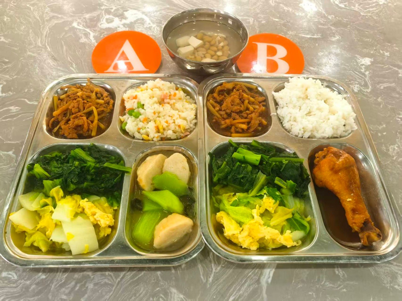 2025年12月23日学生午餐